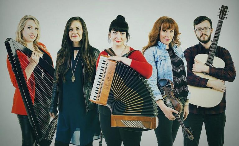 Award-winning country band Doc Walker performs at Peterborough’s Market ...