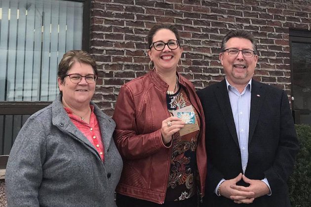 Kim Appleton receives the 2019 Judy Heffernan Award for empowering ...